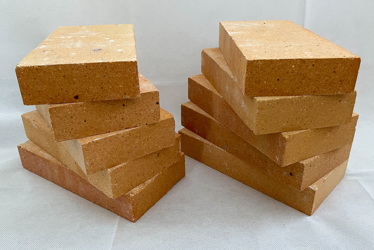 Fire Bricks 230 x 115 x 40mm, Lot of 10 Bricks — Primal Fires